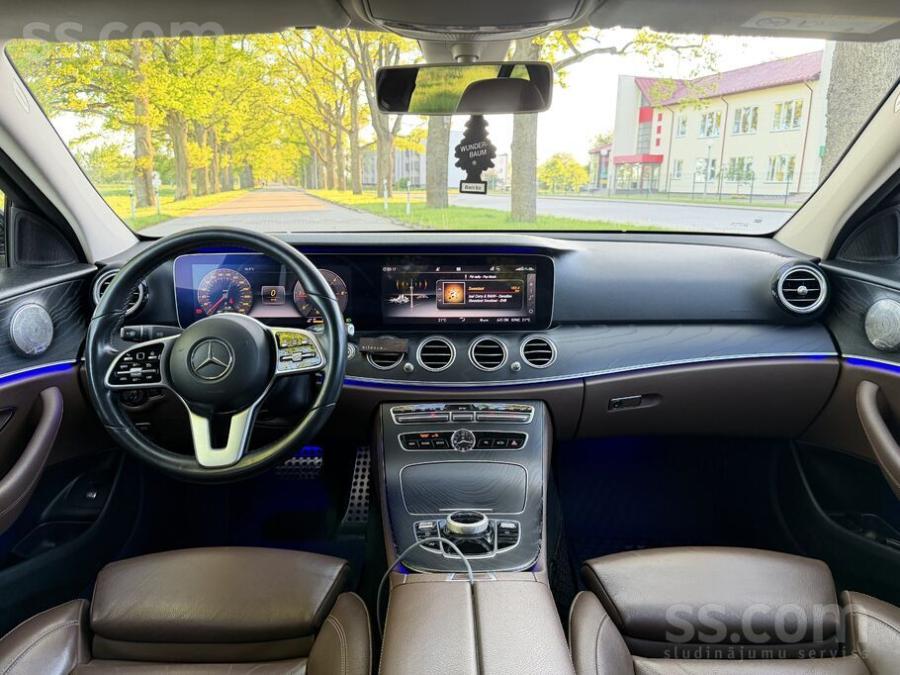 Pelēks Mercedes-Benz e-200 2018 Valmiera, ar dzinēja tilpumu 2.00 L un nobraukumu 0 tūkst. km par 17700 €, foto 18 vietnē AUTOMOTO.COM.LV