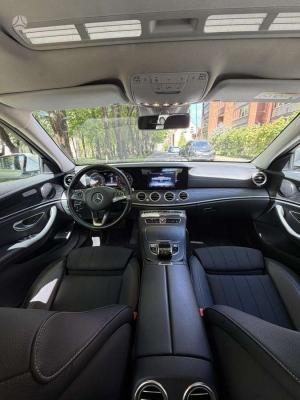 Grey Mercedes-Benz e-200 2018 in Klaipeda, with an engine capacity of 1.99 L and mileage of 81 thousand km for 21900 €, photo 12 on AUTOMOTO.COM.LV