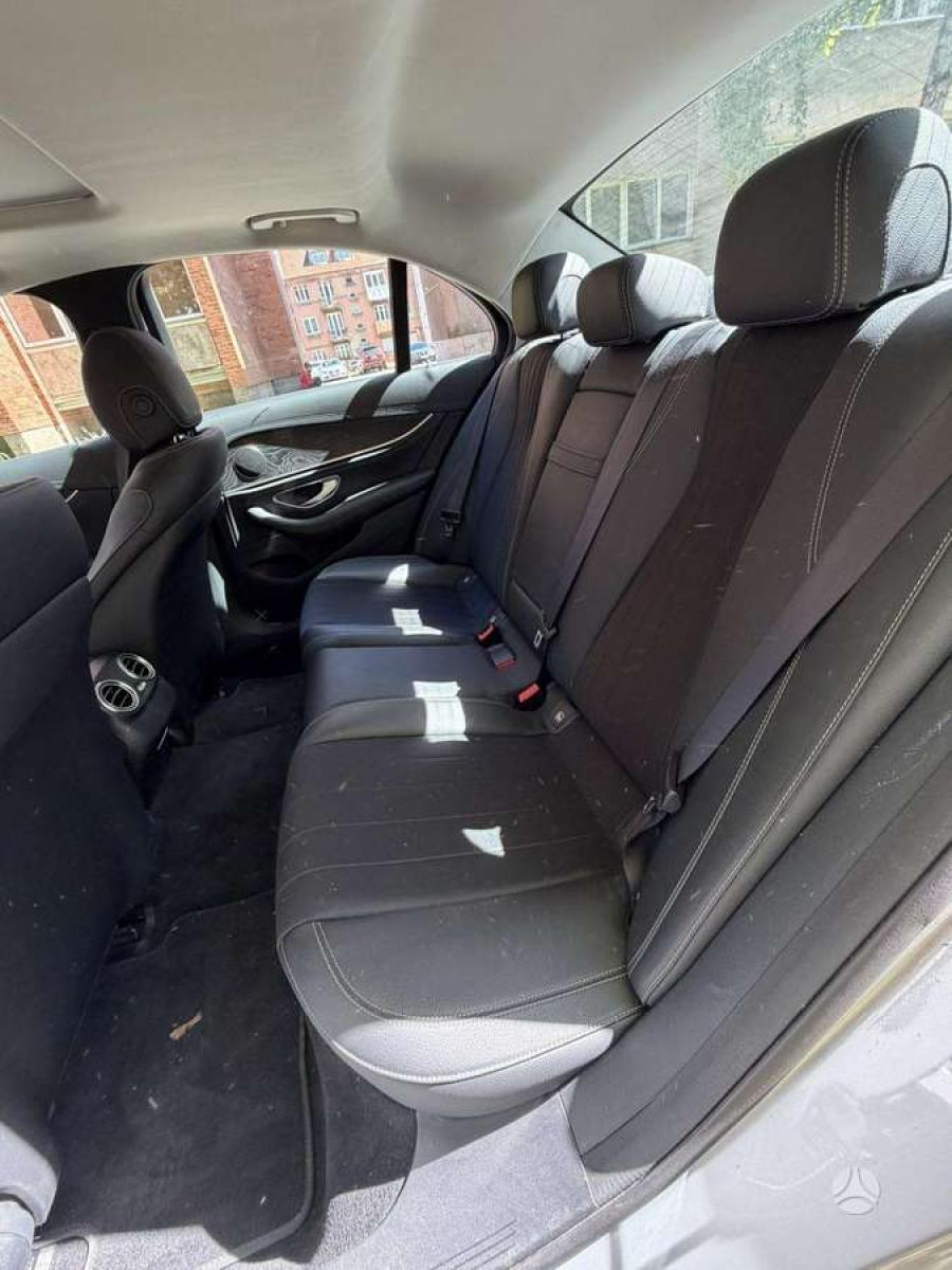 Grey Mercedes-Benz e-200 2018 in Klaipeda, with an engine capacity of 1.99 L and mileage of 81 thousand km for 21900 €, photo 14 on AUTOMOTO.COM.LV