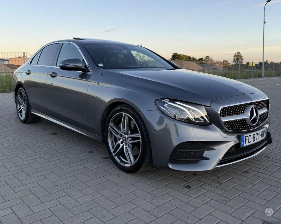 Серый Мерседес E 200 2018 в Таураге, объемом двигателя 2.00 л и пробегом 38 тыс. км за 25900 €, фото 1 на AUTOMOTO.COM.LV