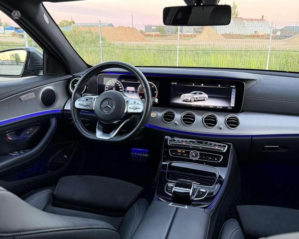 Grey Mercedes-Benz e-200 2018 in Taurage, with an engine capacity of 2.00 L and mileage of 38 thousand km for 25900 €, photo 9 on AUTOMOTO.COM.LV