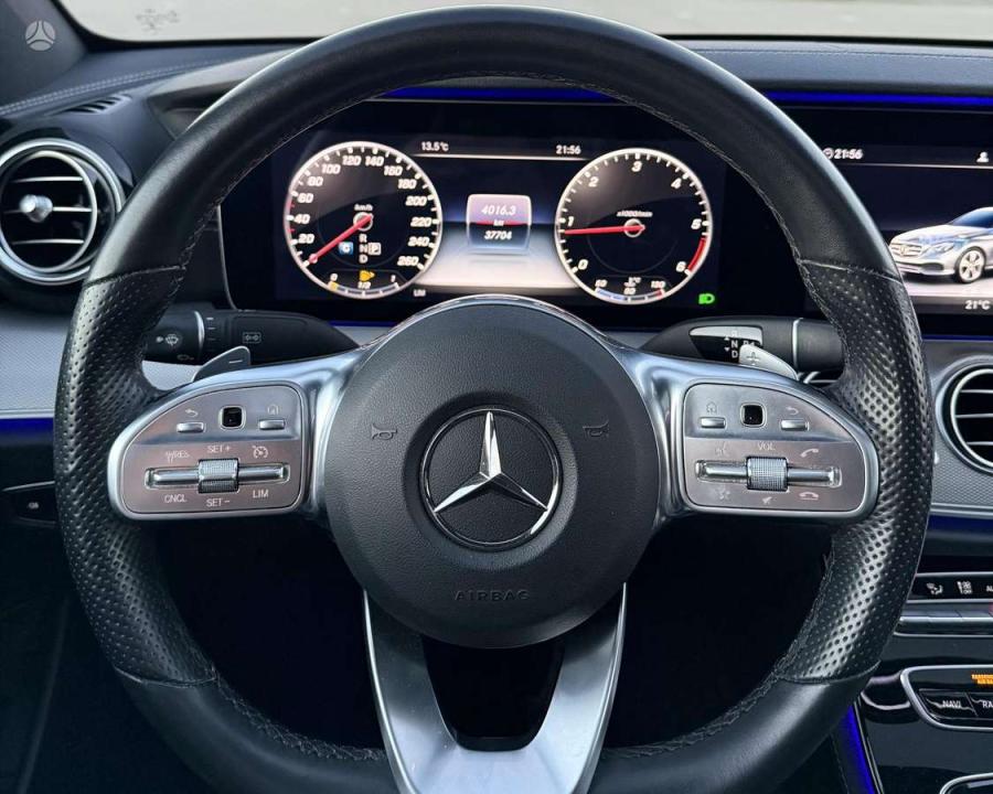 Серый Мерседес E 200 2018 в Таураге, объемом двигателя 2.00 л и пробегом 38 тыс. км за 25900 €, фото 12 на AUTOMOTO.COM.LV