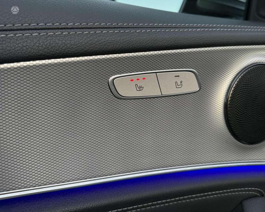 Серый Мерседес E 200 2018 в Таураге, объемом двигателя 2.00 л и пробегом 38 тыс. км за 25900 €, фото 15 на AUTOMOTO.COM.LV