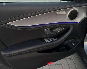 Серый Мерседес E 200 2018 в Таураге, объемом двигателя 2.00 л и пробегом 38 тыс. км за 25900 €, фото 17 на AUTOMOTO.COM.LV