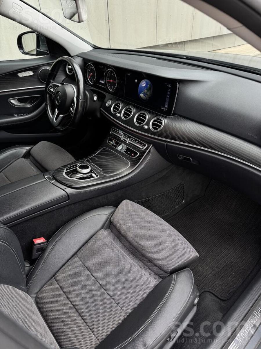 Grey Mercedes-Benz e-200 2019 in Riga, with an engine capacity of 2.00 L and mileage of 212 thousand km for 16300 €, photo 13 on AUTOMOTO.COM.LV
