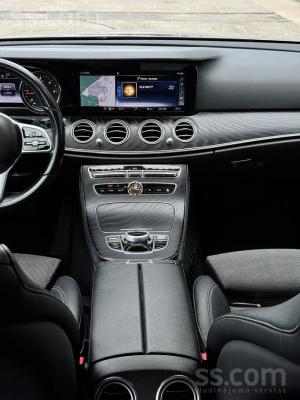 Grey Mercedes-Benz e-200 2019 in Riga, with an engine capacity of 2.00 L and mileage of 212 thousand km for 16300 €, photo 19 on AUTOMOTO.COM.LV