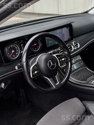 Grey Mercedes-Benz e-200 2019 in Riga, with an engine capacity of 2.00 L and mileage of 212 thousand km for 16300 €, photo 23 on AUTOMOTO.COM.LV