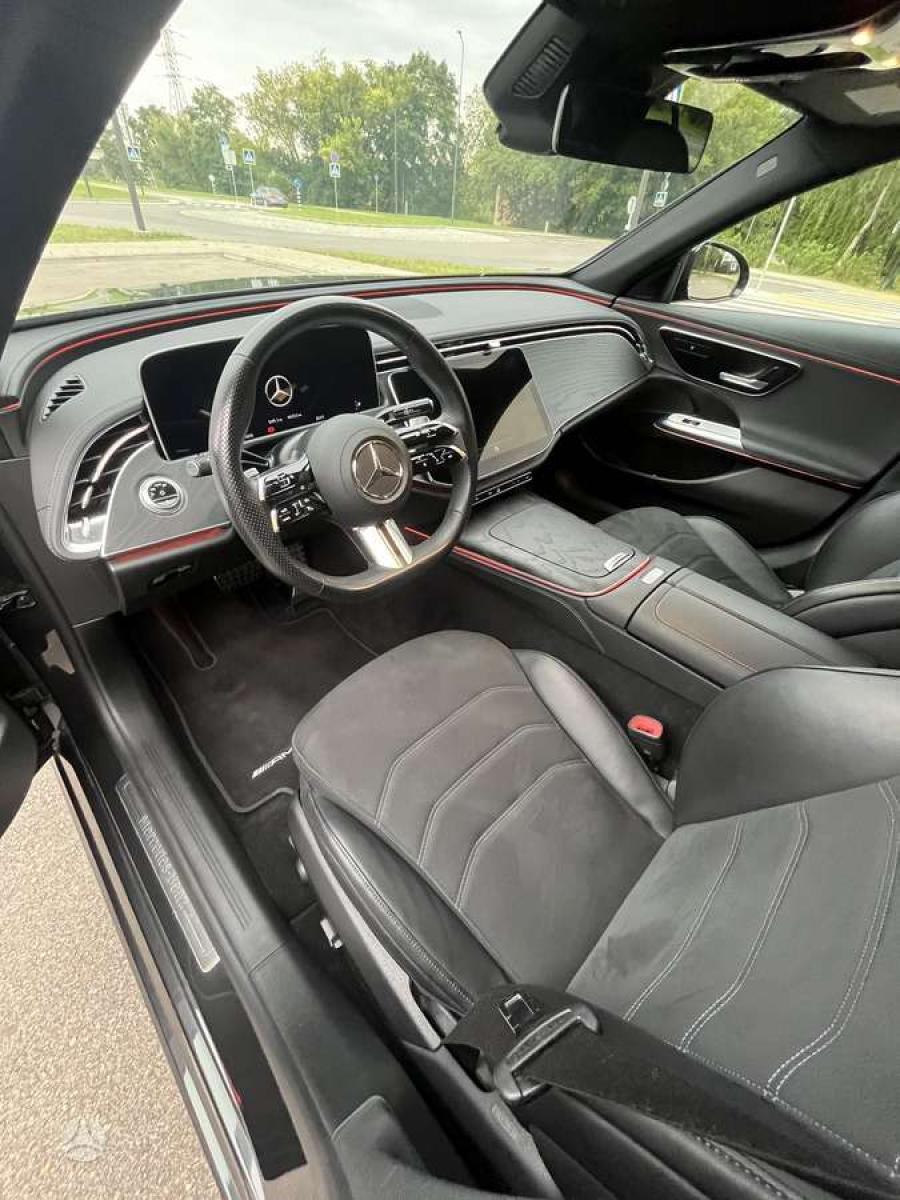 Grey Mercedes-Benz e-200 2023 in Kaunas, with an engine capacity of 2.00 L and mileage of 44 thousand km for 48900 €, photo 8 on AUTOMOTO.COM.LV