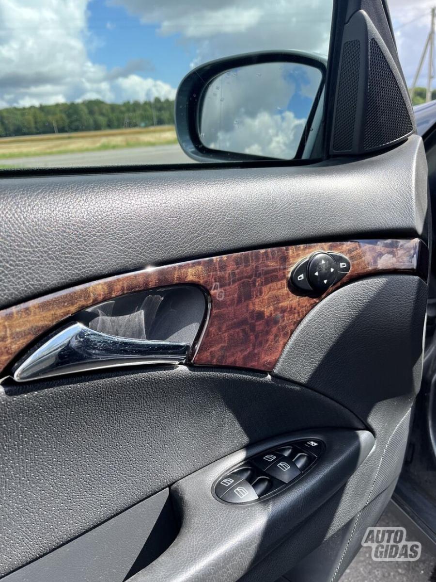 Pelēks Mercedes-Benz e-200 2006 Kauņa, ar dzinēja tilpumu 1.80 L un nobraukumu 332 tūkst. km par 2900 €, foto 11 vietnē AUTOMOTO.COM.LV