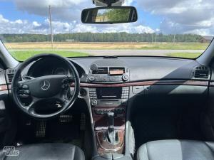Pelēks Mercedes-Benz e-200 2006 Kauņa, ar dzinēja tilpumu 1.80 L un nobraukumu 332 tūkst. km par 2900 €, foto 13 vietnē AUTOMOTO.COM.LV