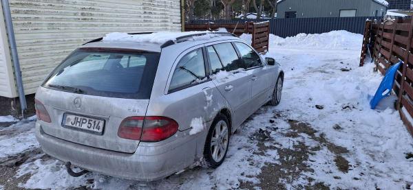 Grey Mercedes-Benz e-200 2007 in Klaipeda, with an engine capacity of 2.15 L and mileage of 370 thousand km for 2000 €, photo 1 on AUTOMOTO.COM.LV