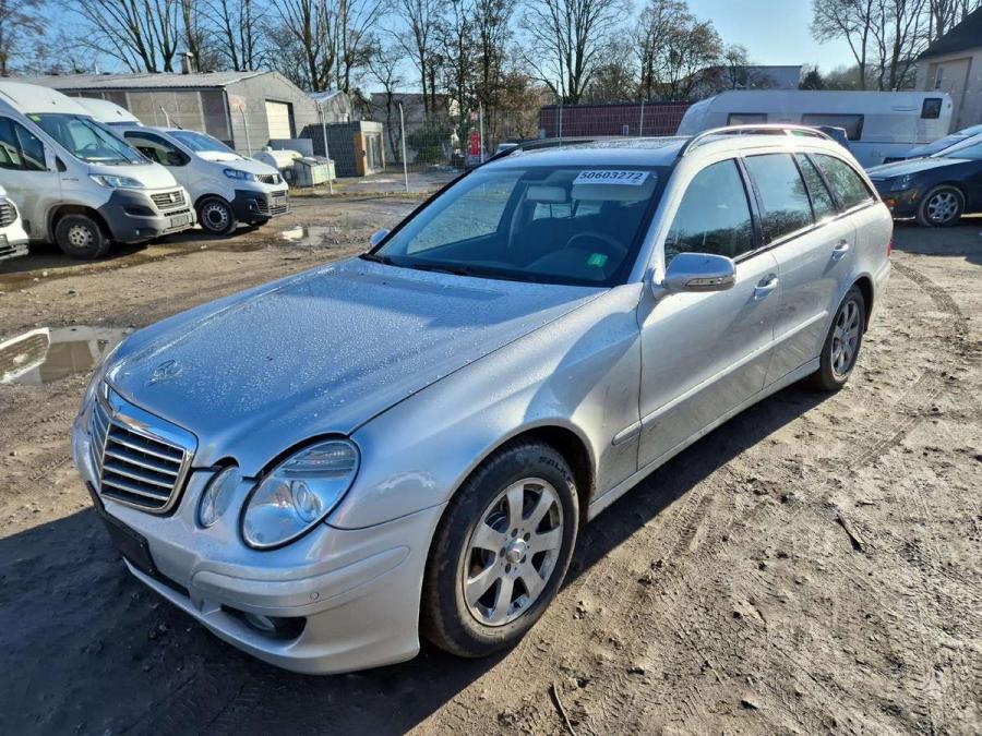 Pelēks Mercedes-Benz e-200 2008 Kauņa, ar dzinēja tilpumu 1.80 L un nobraukumu 232 tūkst. km par 4000 €, foto 2 vietnē AUTOMOTO.COM.LV