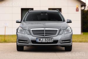 Pelēks Mercedes-Benz e-200 2010 Jelgava, ar dzinēja tilpumu 2.20 L un nobraukumu 0 tūkst. km par 6390 €, foto 3 vietnē AUTOMOTO.COM.LV