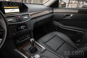 Pelēks Mercedes-Benz e-200 2010 Jelgava, ar dzinēja tilpumu 2.20 L un nobraukumu 0 tūkst. km par 6390 €, foto 11 vietnē AUTOMOTO.COM.LV