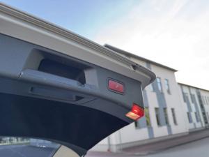 Pelēks Mercedes-Benz e-200 2010 Rīga, ar dzinēja tilpumu 2.20 L un nobraukumu 420 tūkst. km par 5100 €, foto 6 vietnē AUTOMOTO.COM.LV