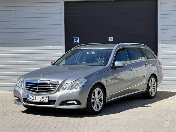 Pelēks Mercedes-Benz e-200 2010 Klaipėda, ar dzinēja tilpumu 2.14 L un nobraukumu 369 tūkst. km par 5950 €, foto 1 vietnē AUTOMOTO.COM.LV