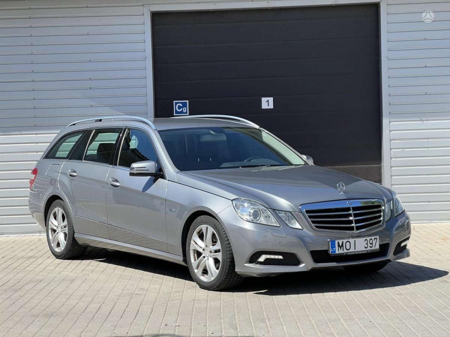 Pelēks Mercedes-Benz e-200 2010 Klaipėda, ar dzinēja tilpumu 2.14 L un nobraukumu 369 tūkst. km par 5950 €, foto 4 vietnē AUTOMOTO.COM.LV