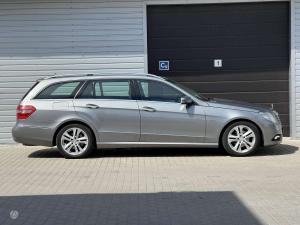 Pelēks Mercedes-Benz e-200 2010 Klaipėda, ar dzinēja tilpumu 2.14 L un nobraukumu 369 tūkst. km par 5950 €, foto 5 vietnē AUTOMOTO.COM.LV