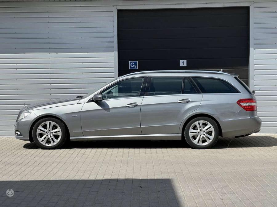 Pelēks Mercedes-Benz e-200 2010 Klaipėda, ar dzinēja tilpumu 2.14 L un nobraukumu 369 tūkst. km par 5950 €, foto 9 vietnē AUTOMOTO.COM.LV
