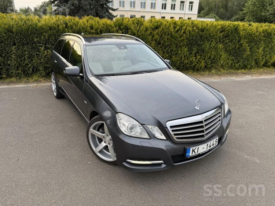 Pelēks Mercedes-Benz e-200 2010 Rīga, ar dzinēja tilpumu 2.20 L un nobraukumu 420 tūkst. km par 5995 €, foto 1 vietnē AUTOMOTO.COM.LV