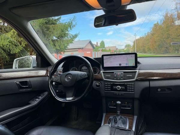 Pelēks Mercedes-Benz e-200 2010 Šauļi, ar dzinēja tilpumu 2.14 L un nobraukumu 293 tūkst. km par 4350 €, foto 8 vietnē AUTOMOTO.COM.LV