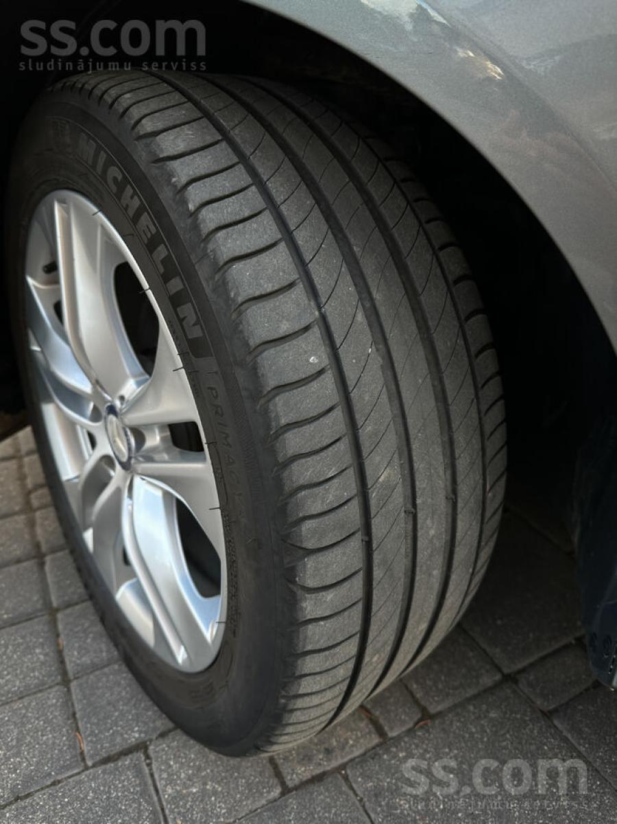 Pelēks Mercedes-Benz e-200 2011 Rīga, ar dzinēja tilpumu 2.10 L un nobraukumu 0 tūkst. km par 8200 €, foto 23 vietnē AUTOMOTO.COM.LV
