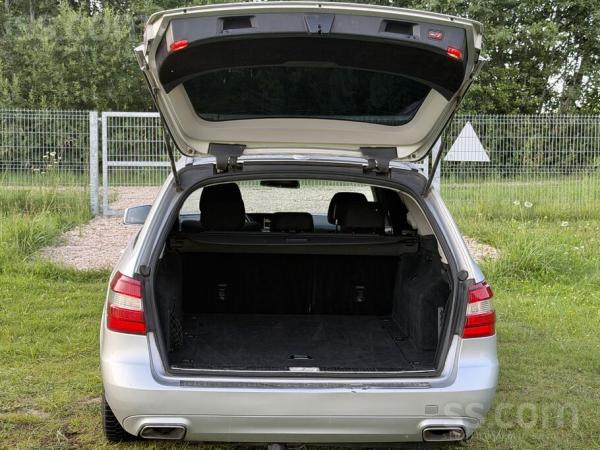 Pelēks Mercedes-Benz e-200 2011 Rīga, ar dzinēja tilpumu 2.20 L un nobraukumu 514 tūkst. km par 5000 €, foto 5 vietnē AUTOMOTO.COM.LV