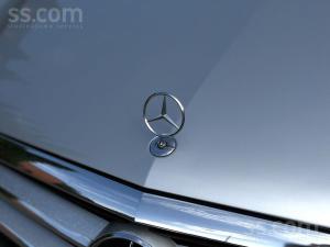 Pelēks Mercedes-Benz e-200 2011 Rīga, ar dzinēja tilpumu 2.20 L un nobraukumu 514 tūkst. km par 4000 €, foto 4 vietnē AUTOMOTO.COM.LV