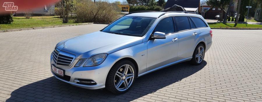 Pelēks Mercedes-Benz e-200 2012 Viļņa, ar dzinēja tilpumu 2.10 L un nobraukumu 206 tūkst. km par 5399 €, foto 4 vietnē AUTOMOTO.COM.LV