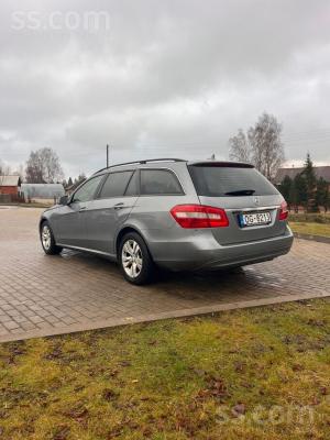 Pelēks Mercedes-Benz e-200 2012 Rēzekne, ar dzinēja tilpumu 2.00 L un nobraukumu 0 tūkst. km par 6100 €, foto 4 vietnē AUTOMOTO.COM.LV