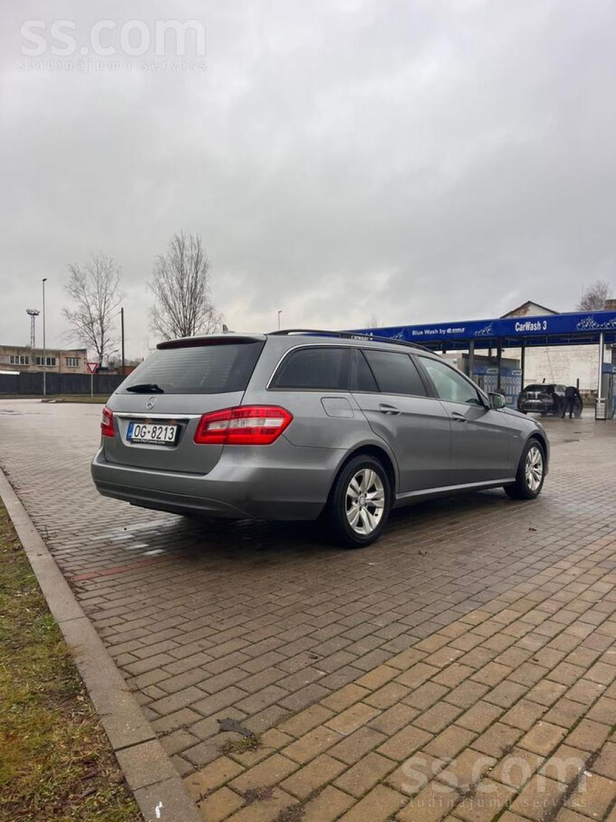 Pelēks Mercedes-Benz e-200 2012 Rēzekne, ar dzinēja tilpumu 2.00 L un nobraukumu 0 tūkst. km par 6100 €, foto 6 vietnē AUTOMOTO.COM.LV