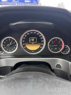 Pelēks Mercedes-Benz e-200 2012 Rēzekne, ar dzinēja tilpumu 2.00 L un nobraukumu 0 tūkst. km par 6100 €, foto 13 vietnē AUTOMOTO.COM.LV