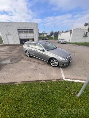 Pelēks Mercedes-Benz e-200 2012 Rēzekne, ar dzinēja tilpumu 2.00 L un nobraukumu 0 tūkst. km par 6100 €, foto 14 vietnē AUTOMOTO.COM.LV