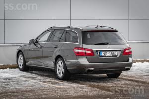 Grey Mercedes-Benz e-200 2013 in Riga, with an engine capacity of 2.20 L and mileage of 0 thousand km for 6550 €, photo 6 on AUTOMOTO.COM.LV