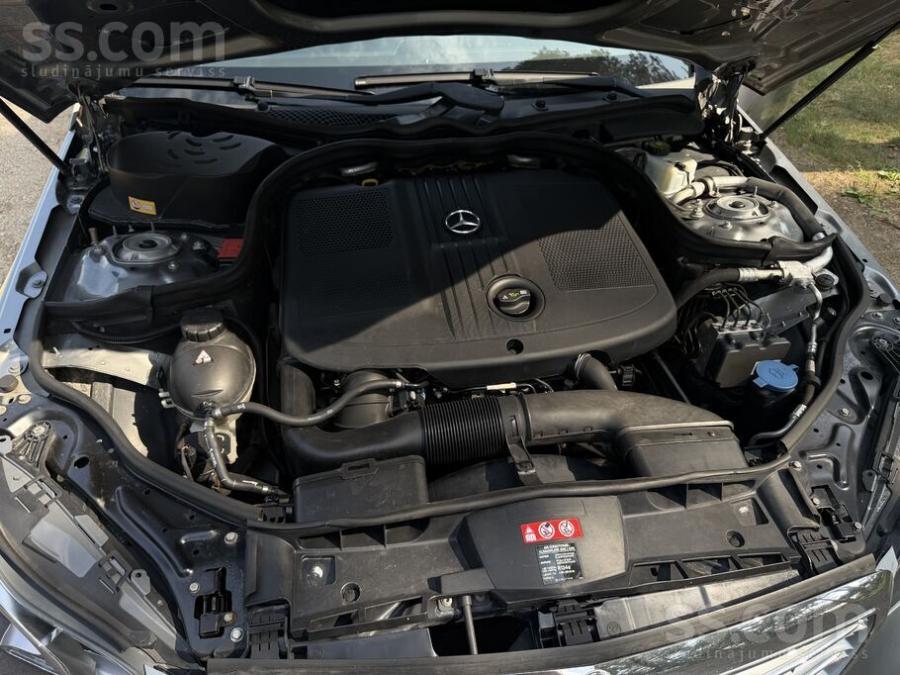 Grey Mercedes-Benz e-200 2013 in Daugavpils, with an engine capacity of 2.20 L and mileage of 267 thousand km for 8300 €, photo 13 on AUTOMOTO.COM.LV