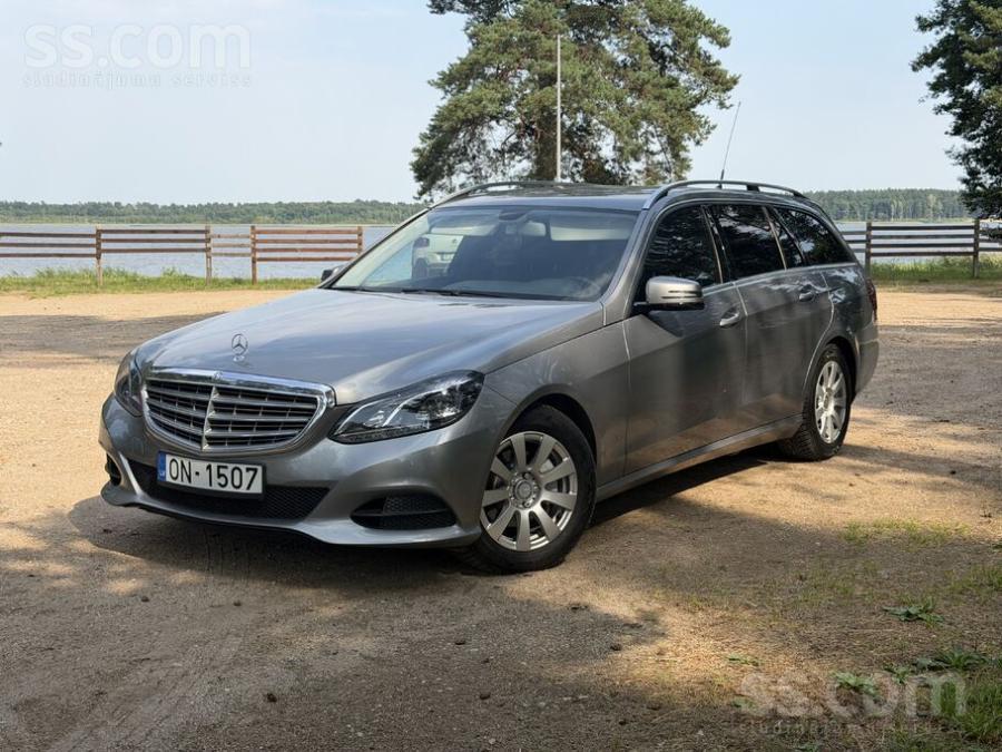 Grey Mercedes-Benz e-200 2013 in Daugavpils, with an engine capacity of 2.20 L and mileage of 267 thousand km for 8300 €, photo 1 on AUTOMOTO.COM.LV