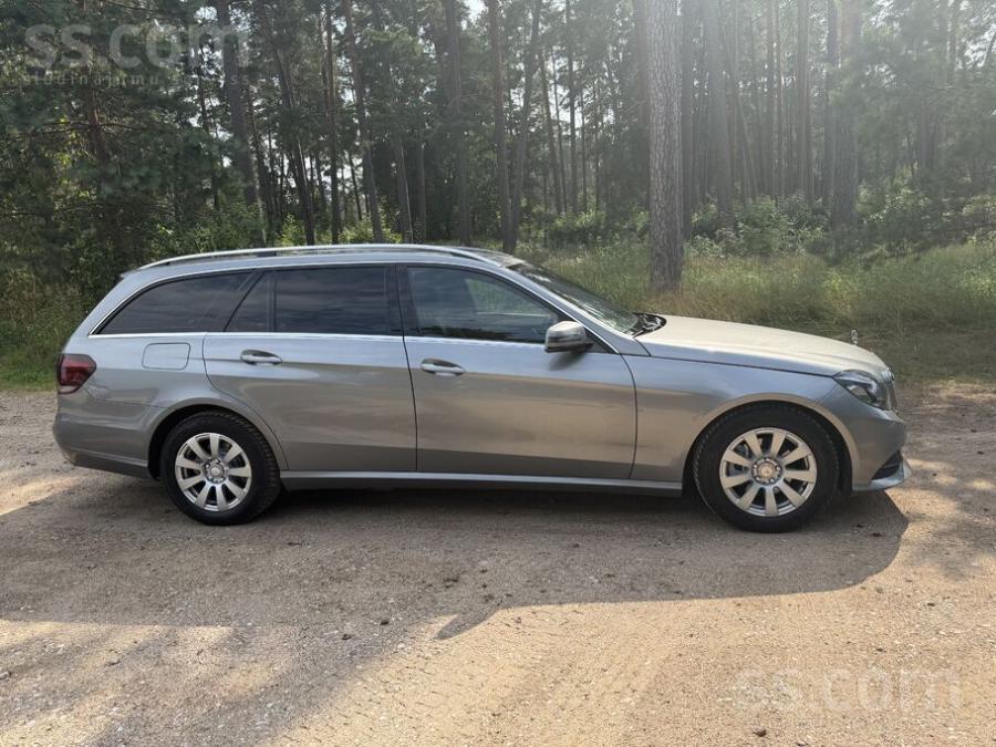 Grey Mercedes-Benz e-200 2013 in Daugavpils, with an engine capacity of 2.20 L and mileage of 267 thousand km for 8300 €, photo 3 on AUTOMOTO.COM.LV