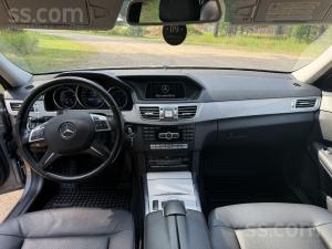 Grey Mercedes-Benz e-200 2013 in Daugavpils, with an engine capacity of 2.20 L and mileage of 267 thousand km for 8300 €, photo 11 on AUTOMOTO.COM.LV