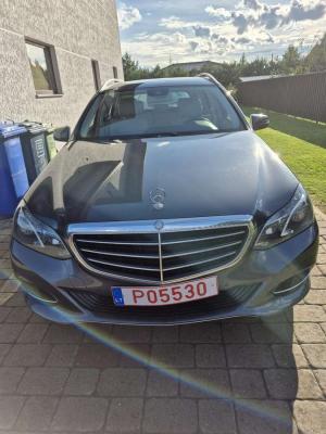 Серый Мерседес E 200 2013 в Вильнюс, объемом двигателя 1.99 л и пробегом 205 тыс. км за 9750 €, фото 3 на AUTOMOTO.COM.LV