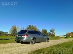 Серый Мерседес E 200 2013 в Бауска, объемом двигателя 2.20 л и пробегом 281 тыс. км за 10000 €, фото 6 на AUTOMOTO.COM.LV