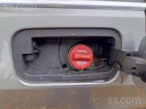 Серый Мерседес E 200 2013 в Бауска, объемом двигателя 2.20 л и пробегом 281 тыс. км за 10000 €, фото 23 на AUTOMOTO.COM.LV