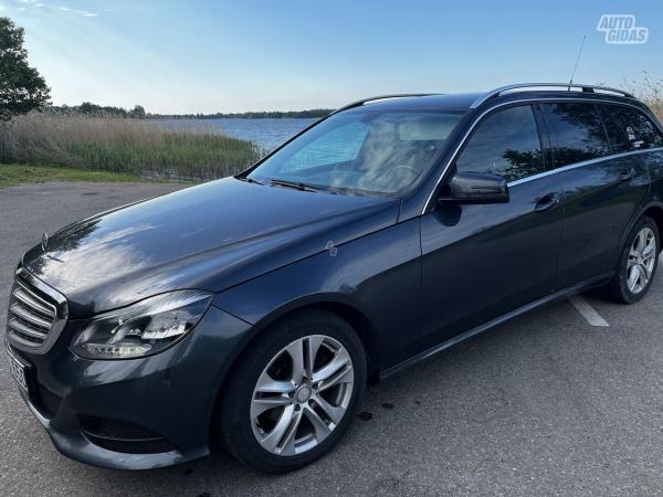Grey Mercedes-Benz e-200 2014 in Vilkaviskis, with an engine capacity of 2.10 L and mileage of 446 thousand km for 5750 €, photo 2 on AUTOMOTO.COM.LV