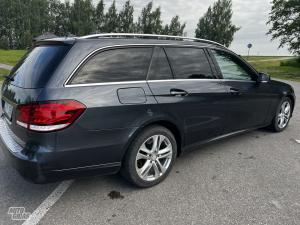 Grey Mercedes-Benz e-200 2014 in Vilkaviskis, with an engine capacity of 2.10 L and mileage of 446 thousand km for 5750 €, photo 5 on AUTOMOTO.COM.LV