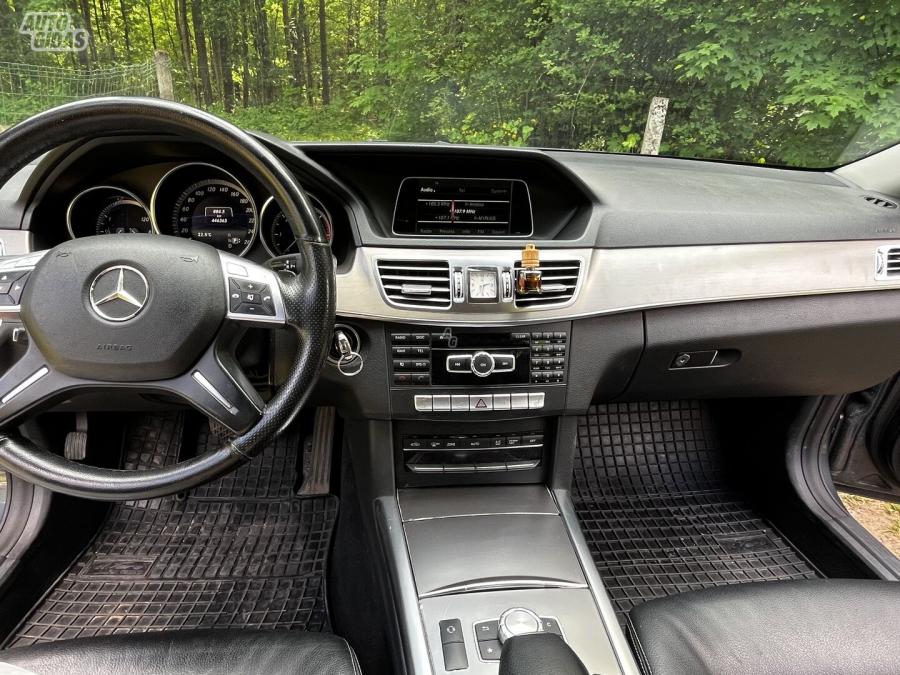 Grey Mercedes-Benz e-200 2014 in Vilkaviskis, with an engine capacity of 2.10 L and mileage of 446 thousand km for 5750 €, photo 10 on AUTOMOTO.COM.LV