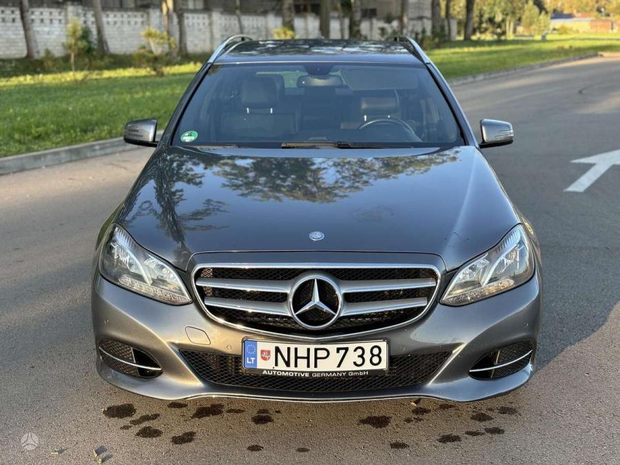 Pelēks Mercedes-Benz e-200 2016 Ukmergė, ar dzinēja tilpumu 2.10 L un nobraukumu 345 tūkst. km par 6600 €, foto 7 vietnē AUTOMOTO.COM.LV