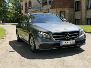 Серый Мерседес E 200 2018 в Огре, объемом двигателя 2.00 л и пробегом 246 тыс. км за 16570 €, фото 4 на AUTOMOTO.COM.LV