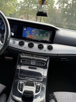 Серый Мерседес E 200 2018 в Огре, объемом двигателя 2.00 л и пробегом 246 тыс. км за 16570 €, фото 12 на AUTOMOTO.COM.LV