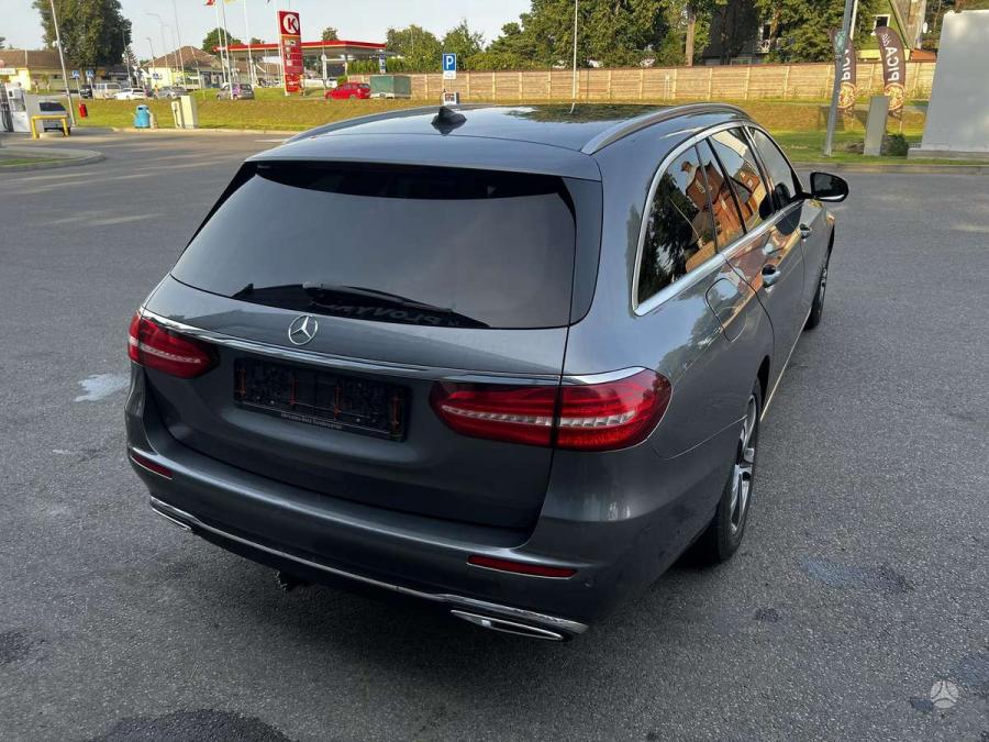 Grey Mercedes-Benz e-200 2018 in Utena, with an engine capacity of 1.95 L and mileage of 550 thousand km for 8650 €, photo 13 on AUTOMOTO.COM.LV