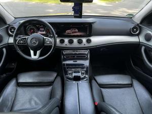 Grey Mercedes-Benz e-200 2018 in Utena, with an engine capacity of 1.95 L and mileage of 550 thousand km for 8650 €, photo 18 on AUTOMOTO.COM.LV