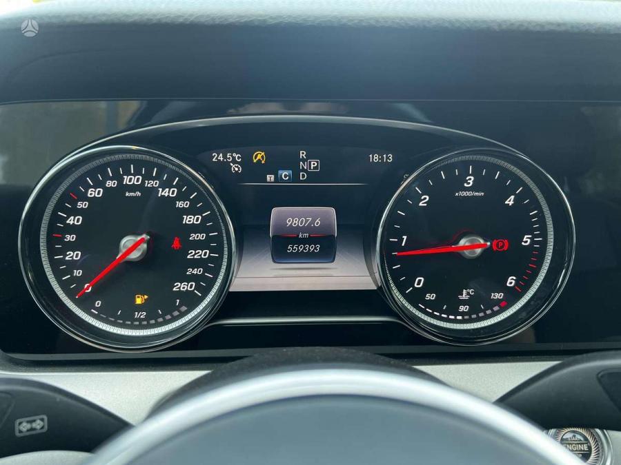Grey Mercedes-Benz e-200 2018 in Utena, with an engine capacity of 1.95 L and mileage of 550 thousand km for 8650 €, photo 23 on AUTOMOTO.COM.LV